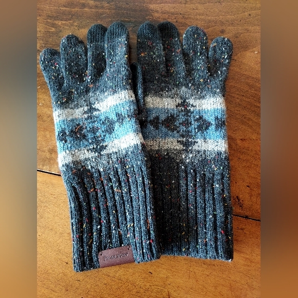 Pendleton | Accessories | Pendleton Gloves | Poshmark